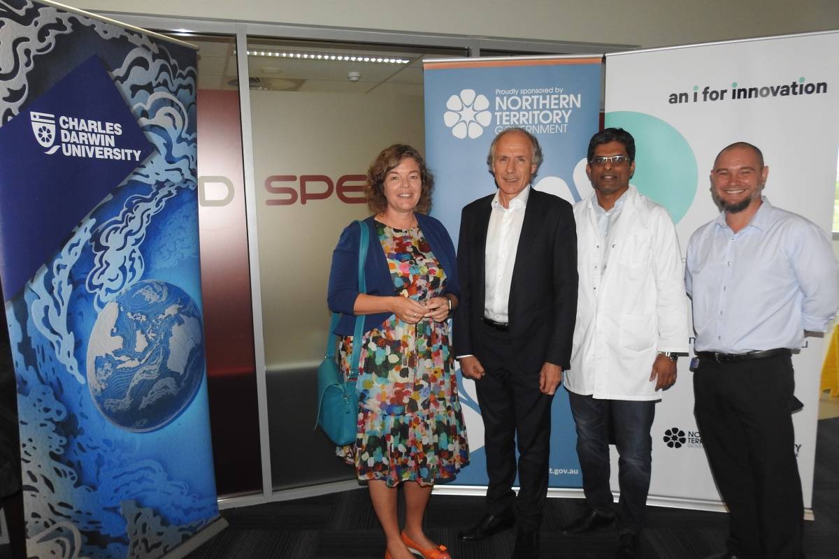 Dr Alan Finkel, Australia's Chief Scientist, visits Darwin | Innovation ...