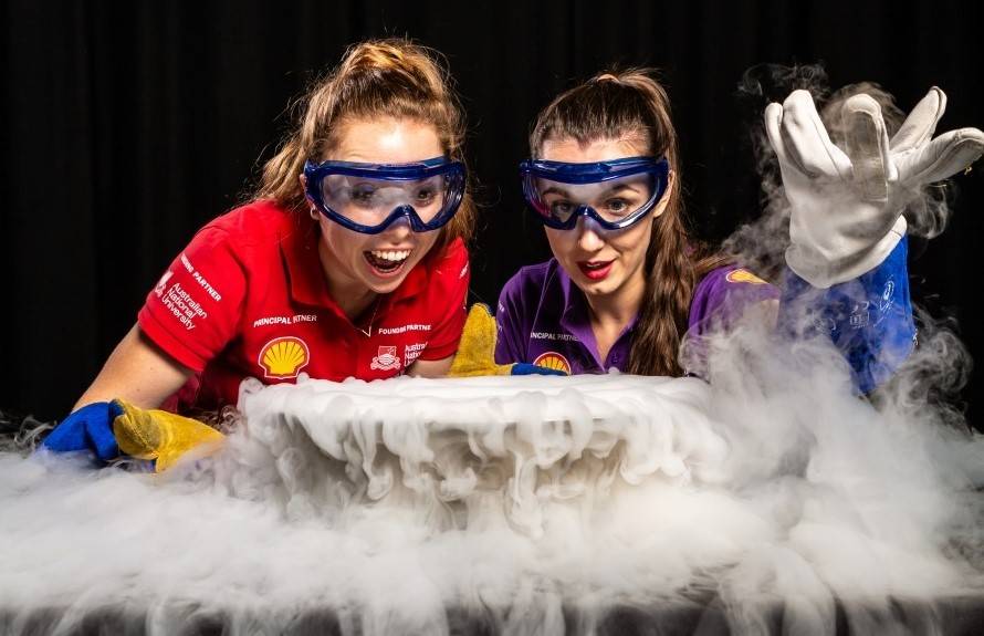 Questacon delivers hand-on science to the Territory | Innovation in the ...